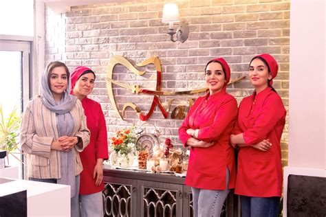 صفحه اصلی دکتر سمانه نخعی متخصص ارتودنسی مشهد