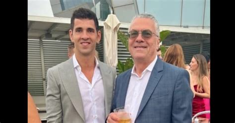 Бащина гордост Синът на Иван Лечев има бизнес за милиони в Англия За Жената