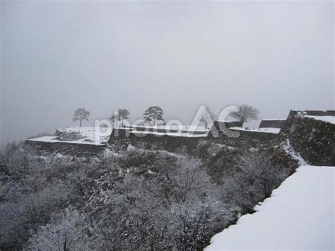 竹田城跡の冬景色 No 419218写真素材なら写真AC無料フリーダウンロードOK