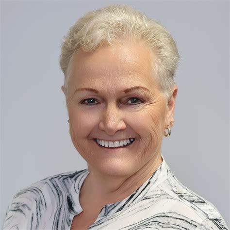 Stephanie Albright Wellington Fl Real Estate Associate Remax