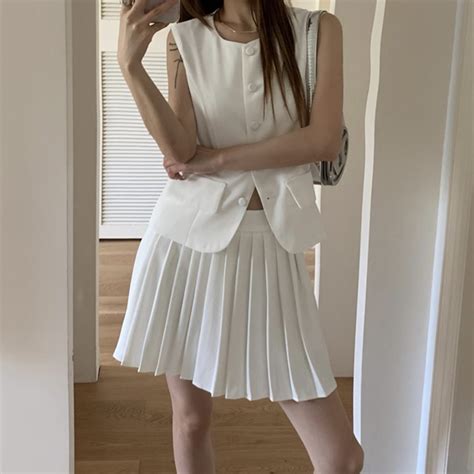 코디세트뷔스티에 조끼플리츠 미니스커트 세트 2k106802e