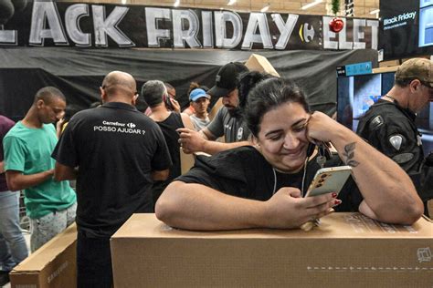 포토 ‘득템의 기쁨 블랙 프라이데이안 사면 더 절약이겠죠