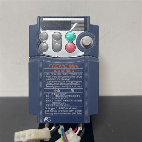 Yahooオークション Fuji 富士電機 インバーター Frn02c1s 2j 中古