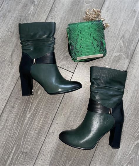Женские сапожки — ціна 1300 грн у каталозі Черевики Купити жіночі речі за доступною ціною на