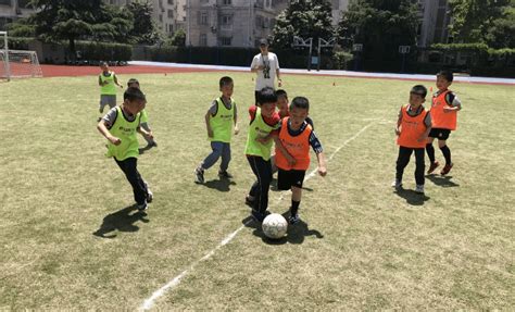足动绿荫球展小报2020学年南桥恒贤联合小学足球节落下帷幕 比赛