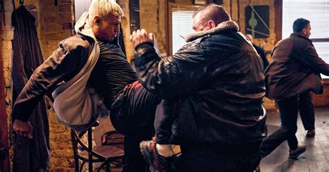 60 Minutos Lidera En Netflix Así Es La Nueva Película De Acción