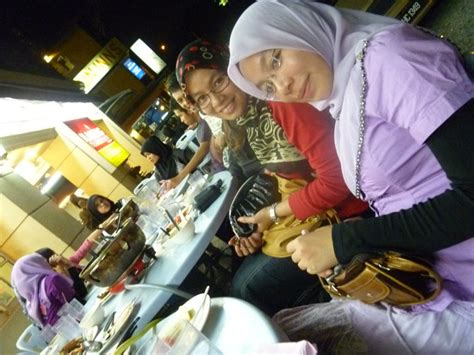 Sker Melancap Tudung