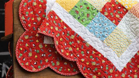 Zig Zag Charm Pack Table Runner Quilting Tutorials