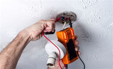 How To Test A Light Bulb Socket For Power Homeminimalisite Com