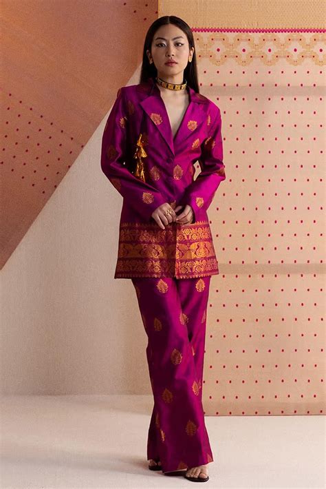 Indo Western Dresses For Women Latest Indo Western Dresses For Festivals And Weddings