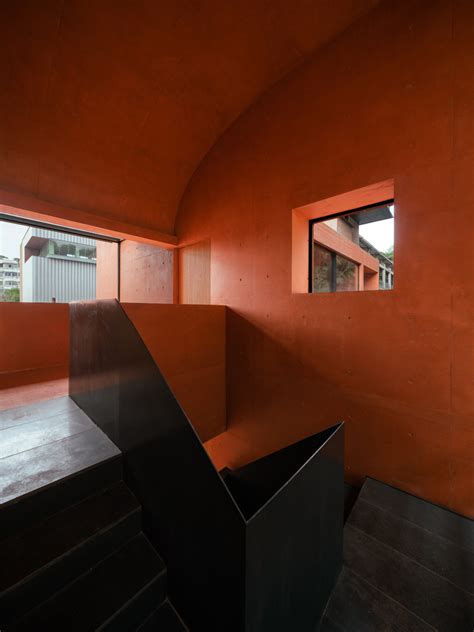 Galeria De Centro De Exposições Red Box Mix Architecture 21