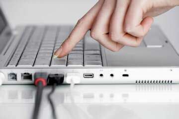 How To Connect To A MacBook From A PC