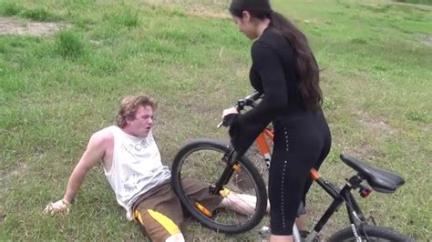 Vacuum Video Thisvid Com