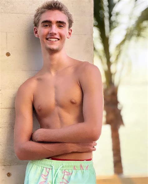 Picture Of Vincent Webb In General Pictures Vincent Webb 1691503515