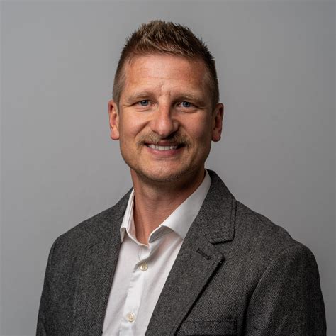 Caleb Hiebert Axis Spine Center