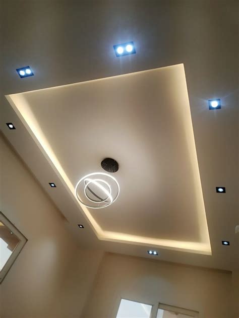 جبس بورد بيت نور Nel 2024 Design Del Soffitto Idee Di Arredamento