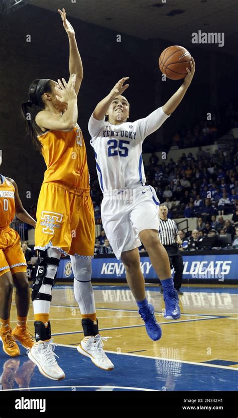 Kentuckys Makayla Epps 25 Shoots Under Pressure From Tennessees Isabelle Harrison During The
