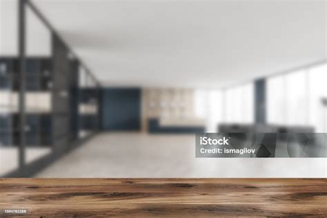 나무 책상 전경 창 근처에 안락 의자가있는 흐린 큰 리셉션 홀 3차원 형태에 대한 스톡 사진 및 기타 이미지 3차원 형태 고급 호텔 디지털 생성 이미지 Istock