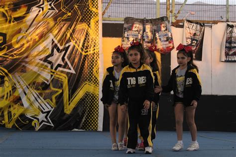 Antofagastina Deportes Cheerleader Tigres Parte Y Final