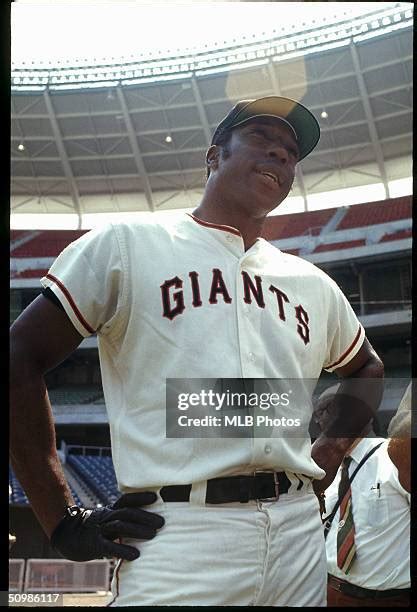 633 San Francisco Giants Willie Mccovey Photos And High Res Pictures