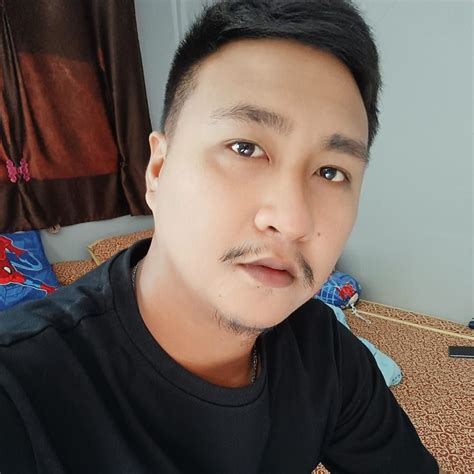 สมาคมคนรักหมูกรอบthailan รับสอนทำหมูกรอบหมูแดงออนไลน์ครับเรียนผ่าน