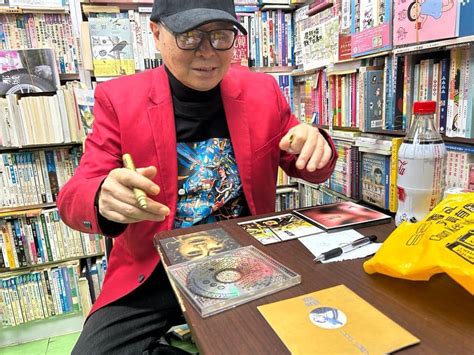 59岁刘以达与「自己」合照勾网民共鸣 释出大量陈年照力证样子40年如一日 星岛日报