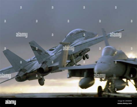 Us Navy A F 14d Tomcat Assigned To The Bounty Hunters Of Fighter Squadron Two Vf 2