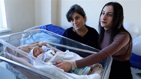 Միակ զավակին 44 օրյա պատերազմում կորցրած ծնողները նոր կյանք են պարգևել որդի են ունեցել Youtube