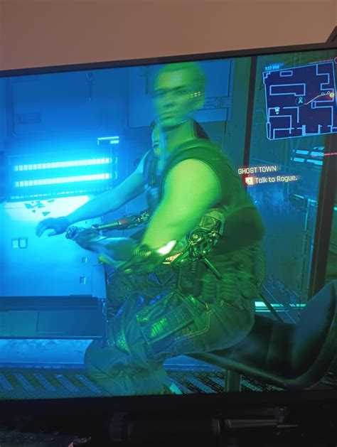 Looks Like Tiny Mike Found Himself A Girlfriend R Cyberpunkgame