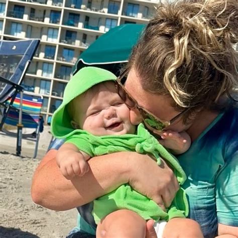 Lauren Gregory Laurgregory • Threads Say More