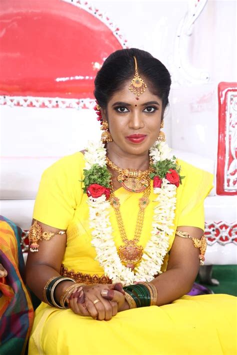 Yellow Cotton Saree Wedding Entourage Yellow Wedding Saree