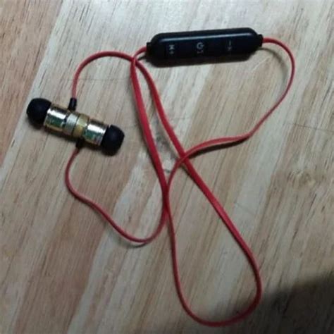 Red Sport Bluetooth Earphone Mobile At Rs Piece In New Delhi Id