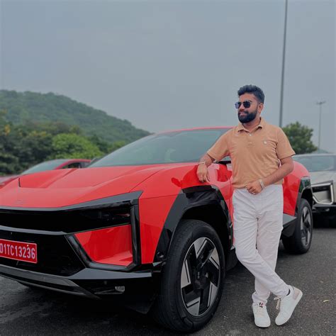 Atul Yadav Realatulyadav • Instagram Photos And Videos