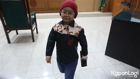 Daus Mini Menduda Untuk Kesekian Kali Enak Dong Jadi Makin Banyak Cewek Cewek Deketin