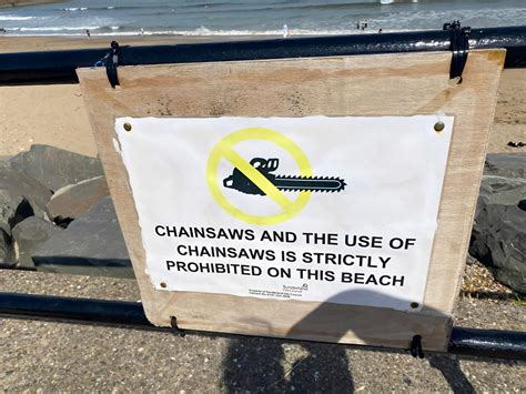 30 Weird Warnings And Bizarre Disclaimers That Are Beyond Hilarious