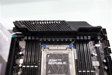 Mainboard Asus Rog Zenith Ii Extreme Alpha