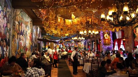 Mi Tierra Cafe And Bakery San Antonio Texas Cooking San Antonio Tx