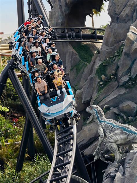 Universal Studios Singapore Jurassic Park Ride
