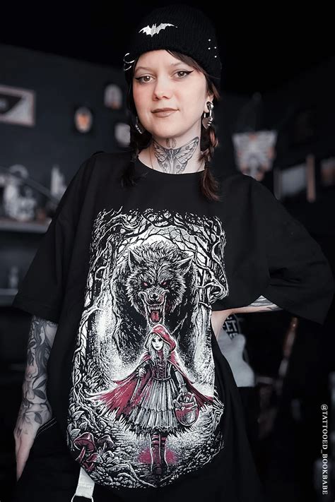 Goth Tv And Movie Characters Icons Who Lived The Vibe Vampirefreaks