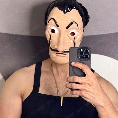 ماسک دالی سریال مانی هیست Money Heist پلاستیکی ارن شاپ