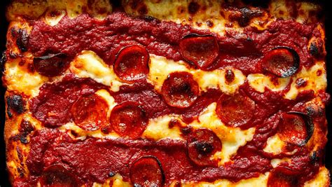 Best Detroit Style Pizza Recipe How To Make Detroit Style Pizza