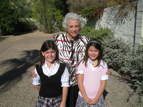 Supreme Court Justice Sandra Day Oconnor At 93 Moms Still There