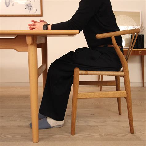 カール・ハンセン＆サン Ch327 ダイニングテーブル ハンス J ウェグナー｜北欧家具の正規販売店 Connect