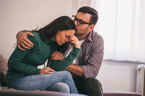 10 Different Types Of Kiss On The Forehead With Meanings