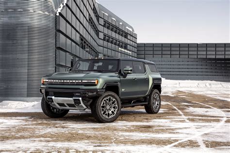 The 2024 Gmc Hummer Ev Suv Is An 830 Hp Open Roof Off Roader Maxim
