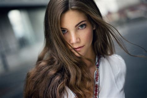 Brown Hair Beautiful People 1080p Beautiful Woman People Clothing