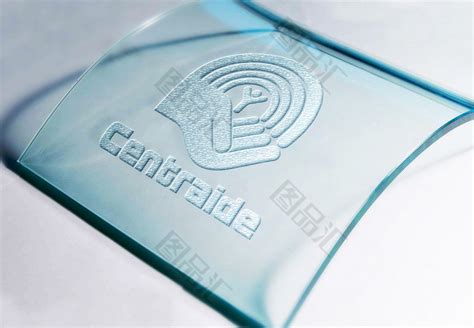 蓝色透明玻璃logo样机 图品汇
