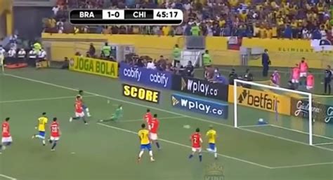 Spotted Vinicius Performs Typical Dance After Scoring First Ever Goal
