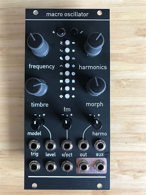 Mutable Instruments Plaits Clone Reverb