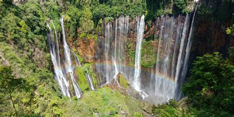 布羅莫火山、圖帕克塞武瀑布和伊真火山亮點之旅 Eztravel易遊網
